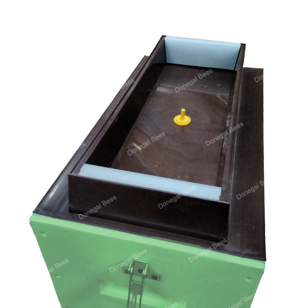 Langstroth Nucleus Feeder – Donegal Bees